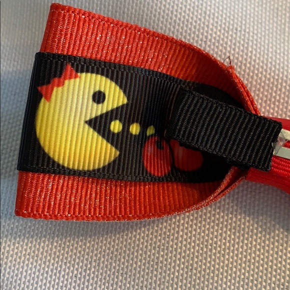 homemade | Accessories | New Handmade Hair Clip Bow Pacman Gamer ...